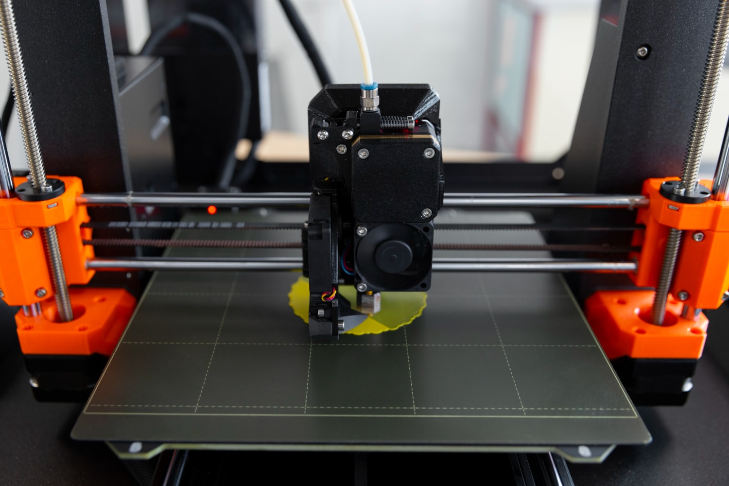 What is the purpose of raft in 3D printing? | Fabrapid